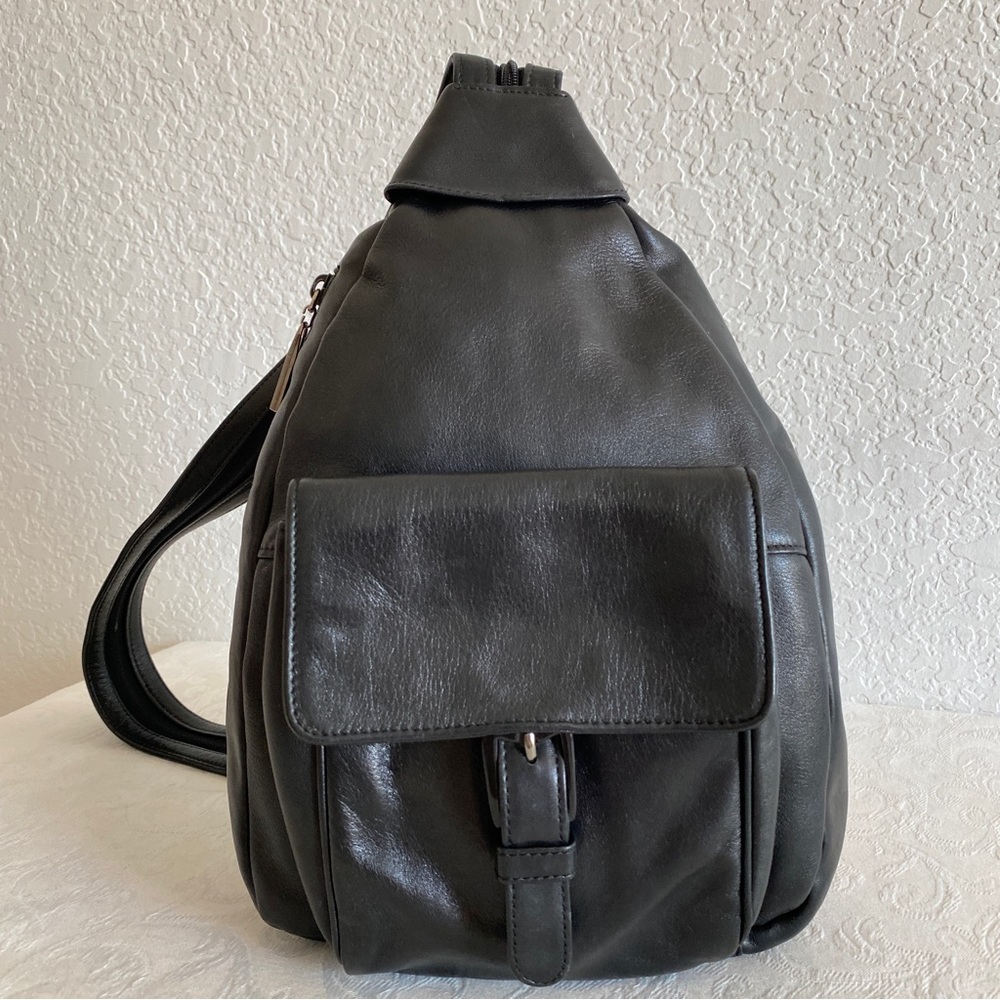 Preview Collection Black Leather Backpack - Gem